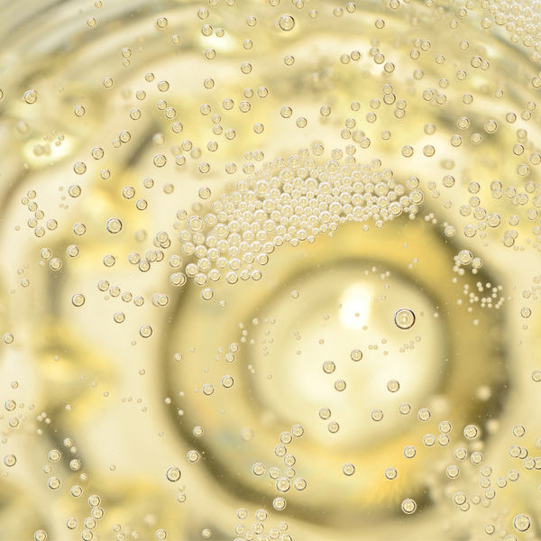 ULTRAVIOLET BY NICOLE MEBANE | Discover Renaissance Hotels