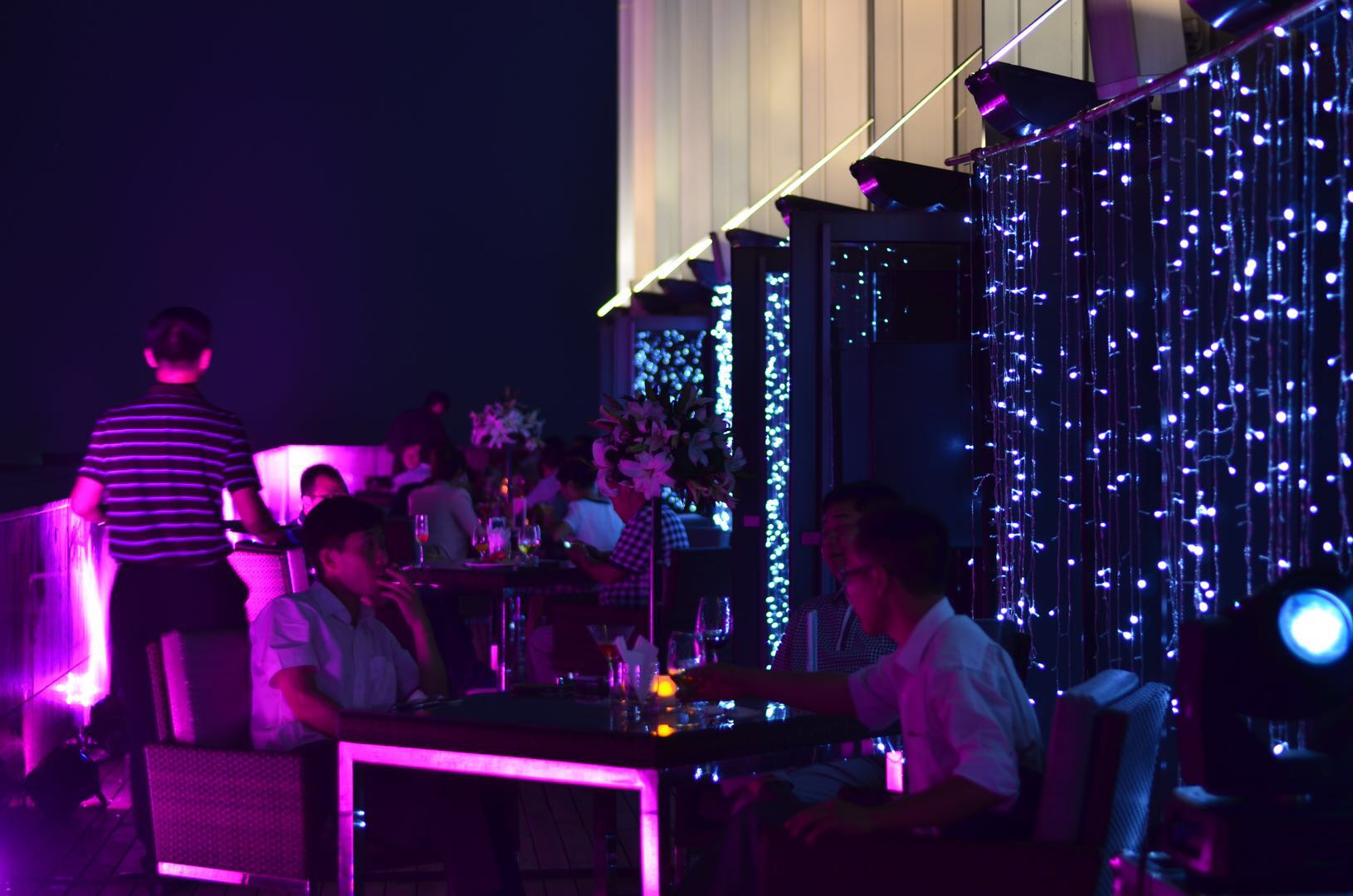 Nights at Renaissance | Discover Renaissance Hotels